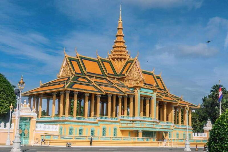 Phnom Penh: Mekong River Sunset Cruise with free flow drink - References