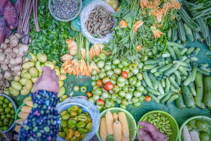 Phnom Penh: Morning Market & Guided Breakfast Tour by Tuktuk - The Value of This Tour