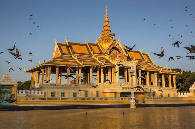 Phnom Penh: PNH Airport to City Centre|Hotels Private Transfer - An In-Depth Look at the Transfer Experience