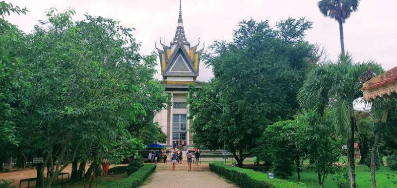Phnom Penh: Private Guided Sightseeing Day Tour - Why This Tour Works Well