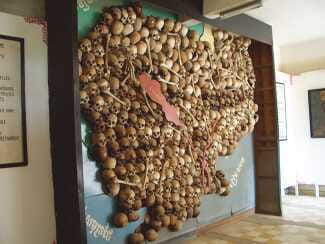 Phnom Penh Private Tour: Royal Palace, Silver Pagoda, S-21 - Transportation & Timing