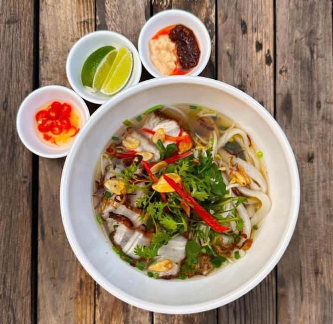 Phnom Penh: Street Art and Noodle Tour by Tuk Tuk - The Sum Up