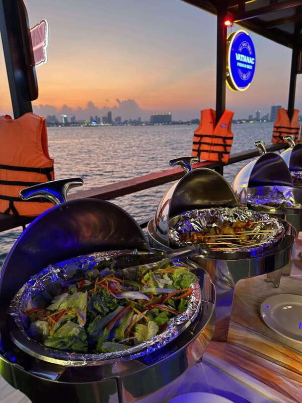 Phnom Penh: Sunset Cruise with freeflow beers & BBQ buffet - Authenticity and Local Flavor