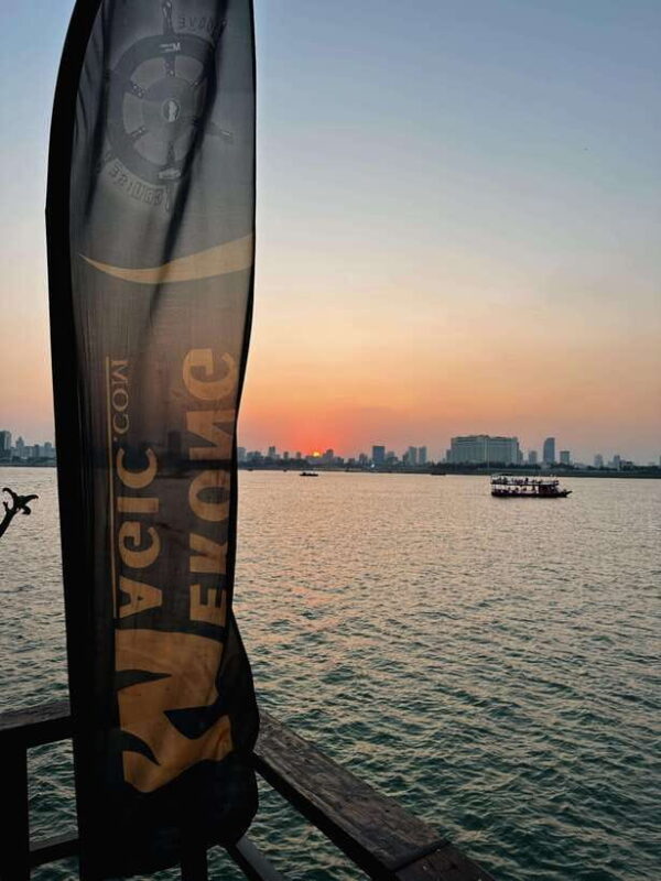 Phnom Penh: Sunset Cruise with freeflow beers & BBQ buffet - FAQ