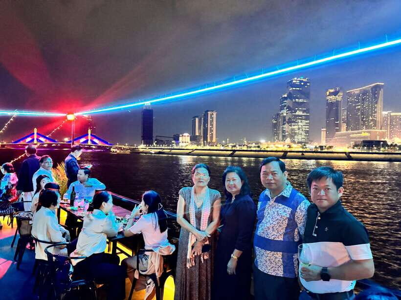 Phnom Penh: Sunset Dinner Cruise with English Speaking Guide - Final Thoughts