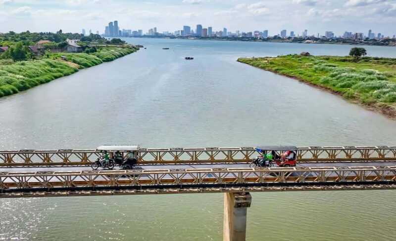 Phnom Penh to Silk Island By Tuk-Tuk with local Expert - Key Points