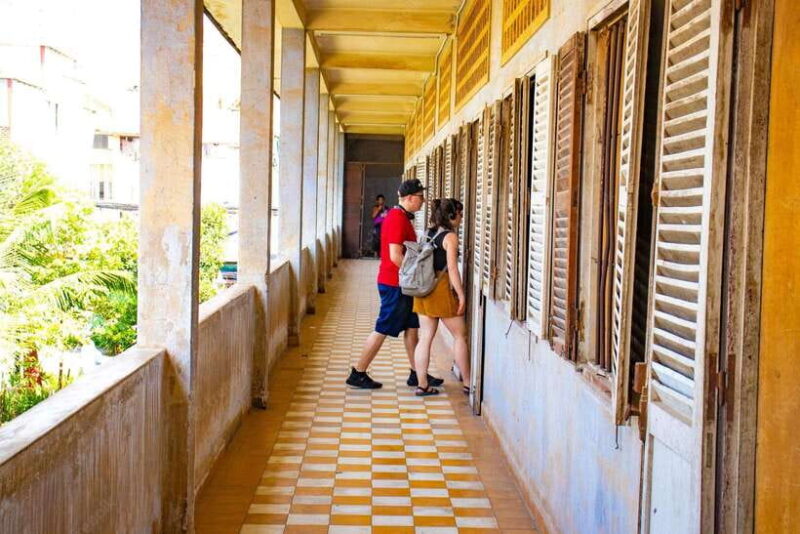 Phnom Penh: Tour of Tuol Sleng Prison and Choeng Ek Memorial - Key Points