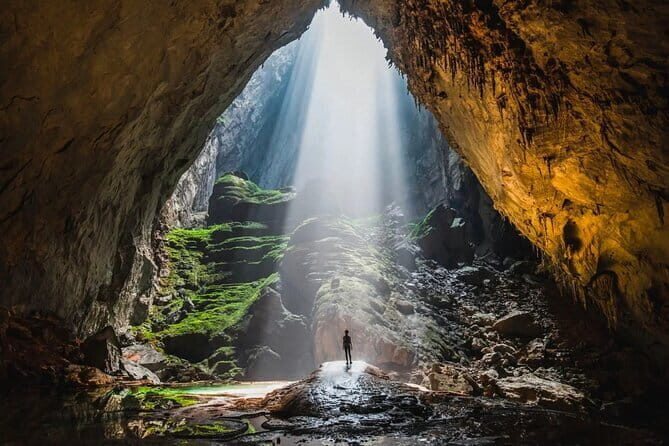 Phong Nha and Paradise Caves 2 Day Adventure from Hue - Day 1: A Mix of History, Culture, and Natural Wonders