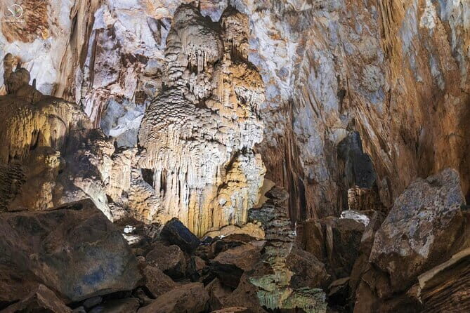 Phong Nha Cave and Tien Son Cave Guided Tour From Dong Hoi - A Detailed Look at the Tour Experience