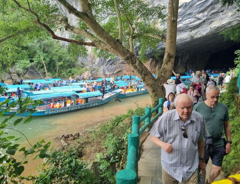 Phong Nha Cave & Paradise Caves 2-Day Adventure from Hue - Transportation and Comfort