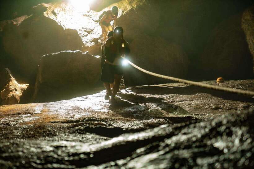 Phong Nha: Phong Nha Cave Expedition 4.5 km by Kayak - Introduction