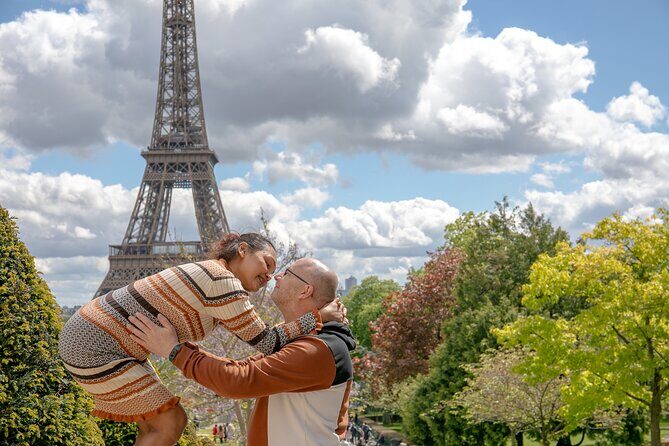 Photo Session Around Eiffel Tower - Frequently Asked Questions