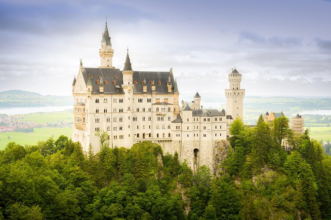 Photo session castle Neuschwanstein - The Practicalities: Booking, Duration, and Costs