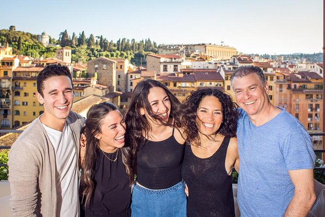 Photo Shoot in Florence With a Professional Photographer - Personalized Photo Gallery and Delivery