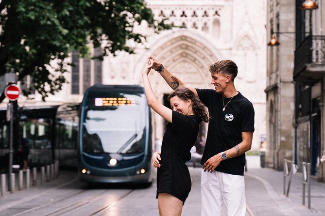 Photo tour in Bordeaux - the most beautiful spots of "the Port de la Lune" - FAQs