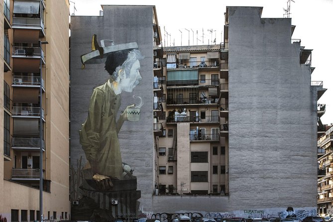 Photo Tour in the popular district of Pigneto - Key Points