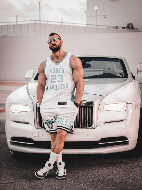 Photo tour of the most popular places in Miami Beach - Who Will Get the Most Out of This Tour?