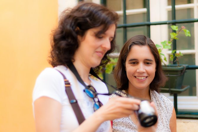 Photograph Lisbon Walking With a Local Photographer - Exploring the Charming Alleys of Alfama