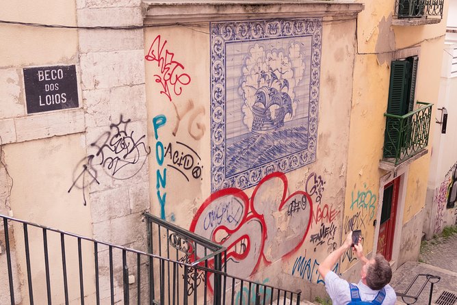 Photograph Lisbon Walking With a Local Photographer - Concluding the Photography Walking Tour