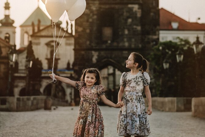 Photographer in Prague, Private Photoshoot - Outfit and Location Planning