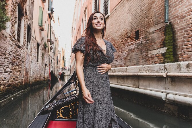 Photographer, Professional Photo shoot - Venice - The Sum Up