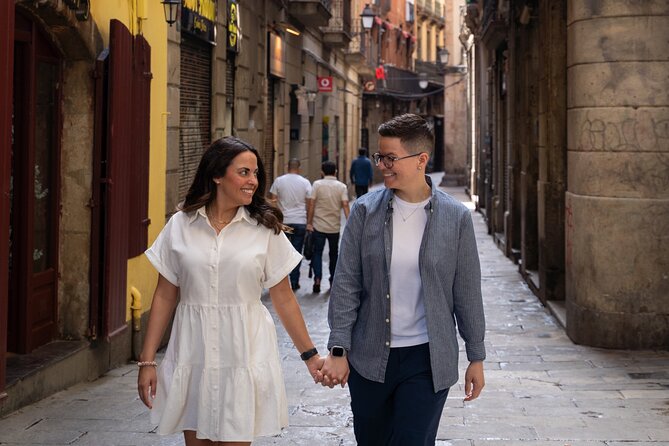 Photography tour in Barcelona with a professional photographer - Why This Tour Works Well for Different Travelers