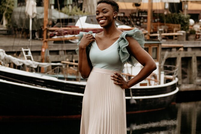 Photoshoot Around Copenhagens Iconic Locations - Capturing the Danish Parliament