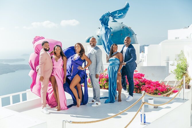 Photoshoot in Flying Dresses in Santorini  - Key Points