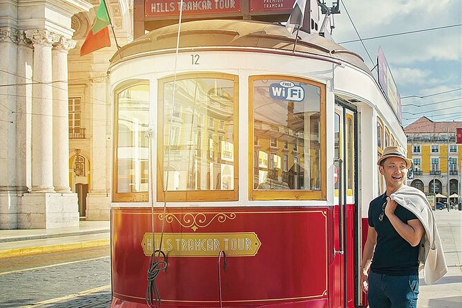 Photoshoot with a professional photographer in Lisbon - Analyzing the Value