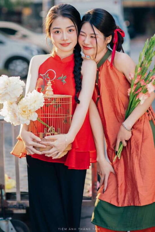 Photoshoot With A Talented Photographer Tour In Da Nang City - What Travelers Say