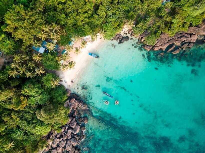 Phu Quoc: 3-Island Tour & Cruise with Lunch & Water Sports - Lunch on a Scenic Island