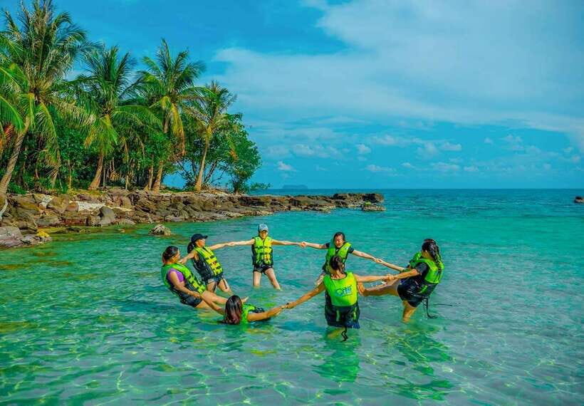 Phu Quoc: Cable Car Ride and 3 Islands Boat Tour with Lunch - Who Is This Tour Best Suited For?