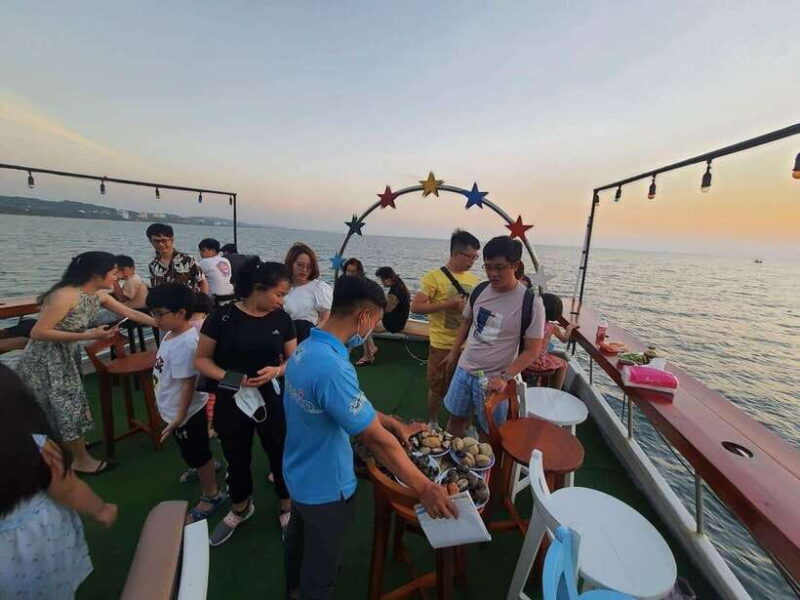 Phu Quoc Island Cruise Tour: Sunset Dinner And Squid Fishing - Key Points