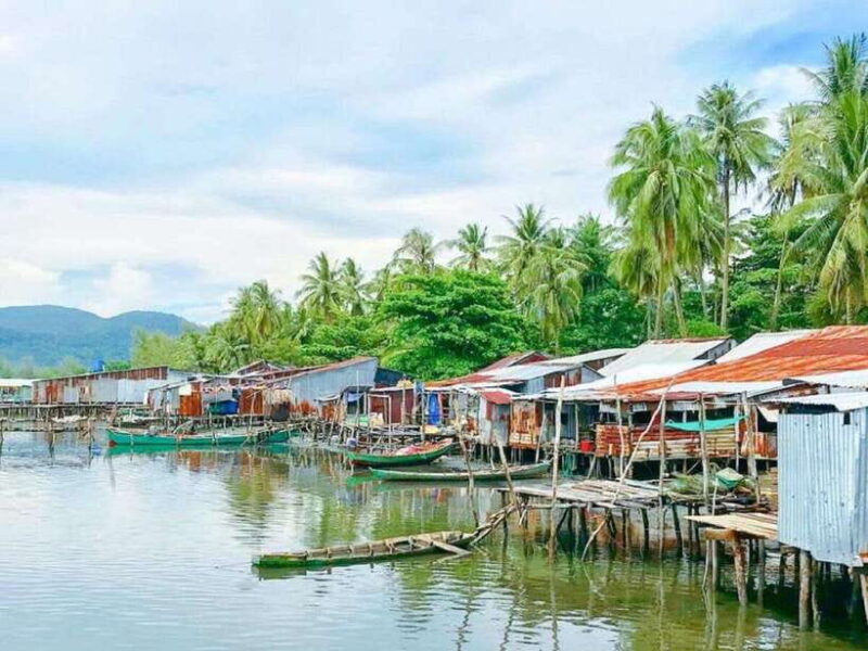 Phu Quoc : Northern Island Tour with Kayaking and Lunch - Key Points