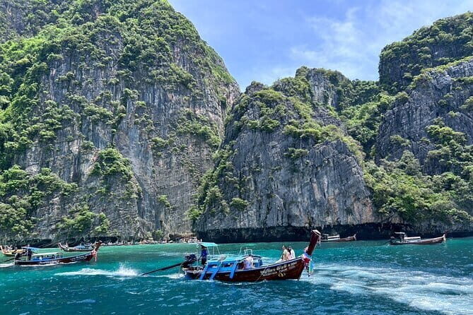Phuket: Best of Phi Phi Islands Snorkeling Tour with Lunch - Introduction