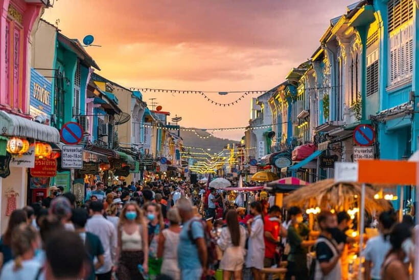 Phuket: City Tour with Big Buddha, Old Town, & Night Market - Key Points