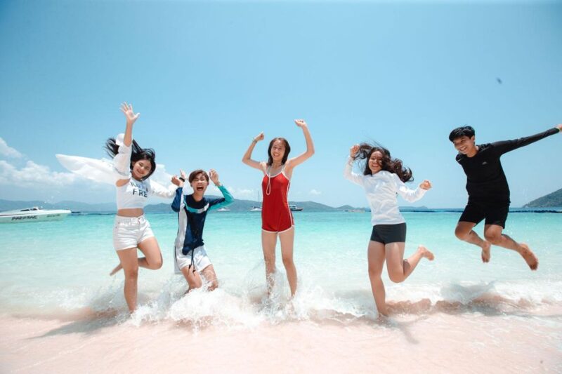 Phuket: Coral Island Half-Day Tour by Speedboat - Who Is This Tour Best For?