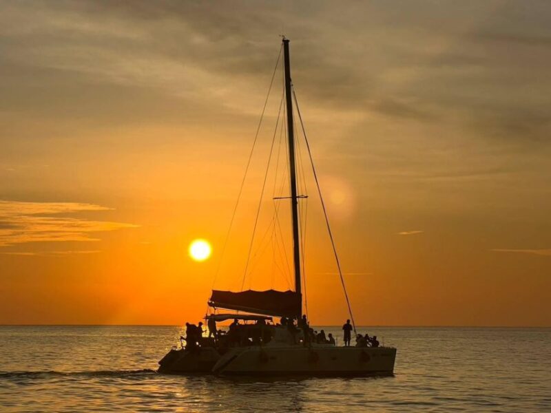 Phuket: Coral Island & Sunset Dinner by Sailing Catamaran - Detailed Breakdown of the Itinerary