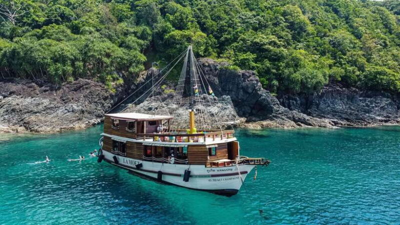 Phuket: Escape the crowds on relaxing boat (Snorkelling) - The Value of a Unique Route