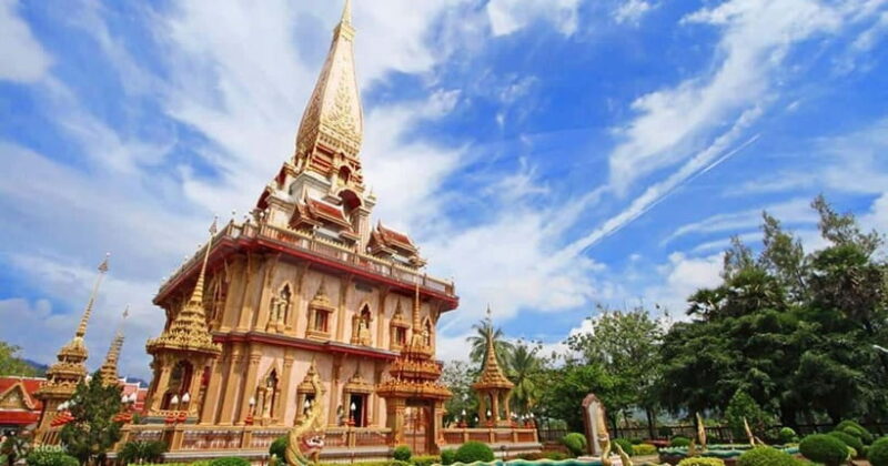 Phuket: Half Day Sightseeing and City Tour with Tour Guide - Who Is This Tour Best For?