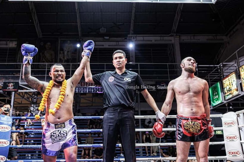 Phuket: Live Muay Thai at Bangla Boxing Stadium with T-Shirt - Who Will Love This Tour?