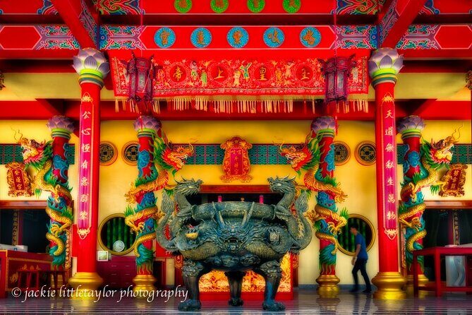 Phuket: Old Town Morning Street Art Walking Tour with Lunch - Insights from Reviews