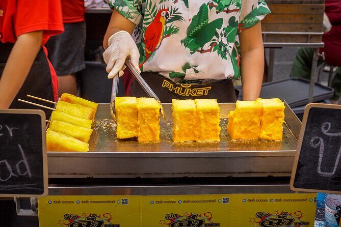 Phuket: Old Town Morning Street Art Walking Tour with Lunch - Is This Tour Worth It?