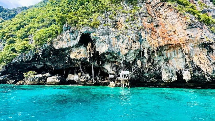 Phuket : Phi Phi Island Trip by Speedboat with Lunch - The Practical Details
