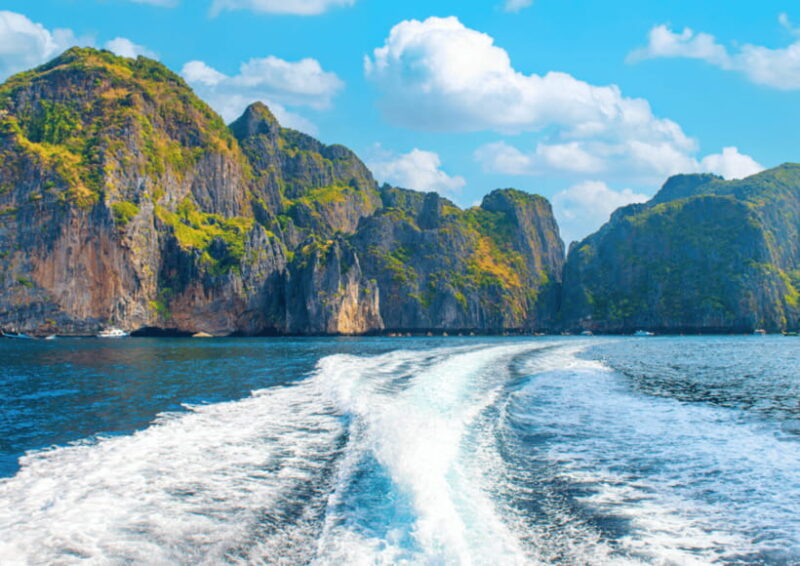 Phuket: Private Luxury Speedboat Cruiser with Activities - The experience provider