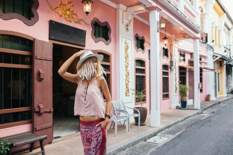 Phuket: Private Photoshoot at Old Town - What Makes This Tour Stand Out?