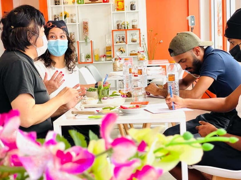 Phuket: Pum Thai Cooking School with Meal - FAQ