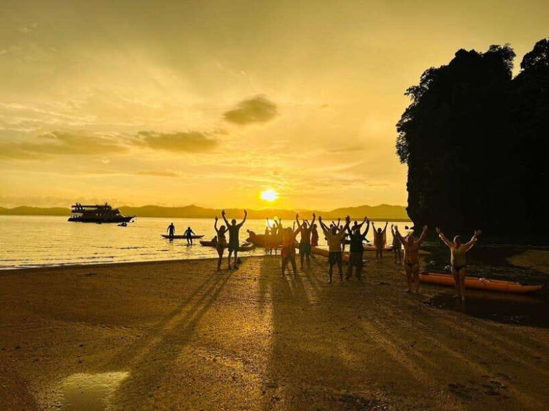 Phuket: Sea Canoe & Glowing Plankton by Speed Catamaran Tour - Lunch at Panyi Floating Village: A Cultural and Culinary Highlight