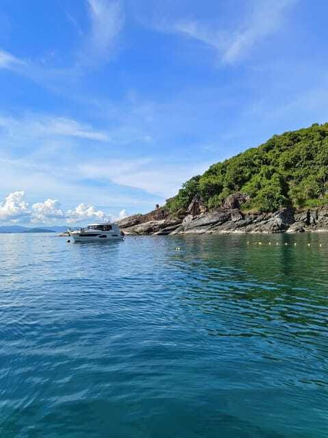 Phuket: Sea trip around the islands - Food, Drinks, and Onboard Comfort