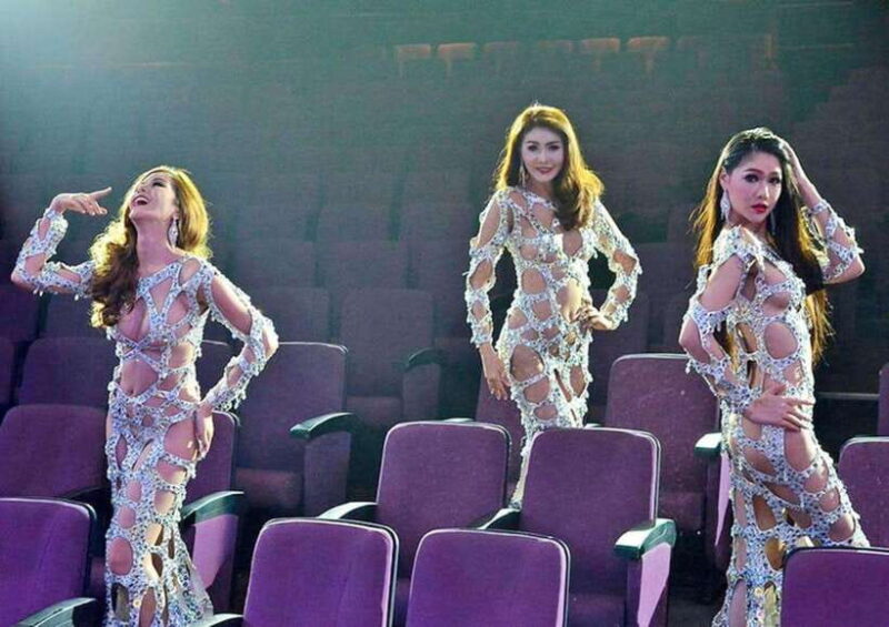 Phuket: Simon Cabaret Show Admission Ticket - What Is the Simon Cabaret Show in Phuket?